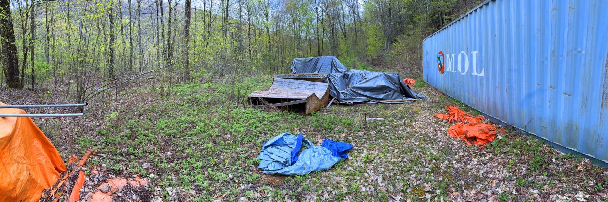 File:20230504CountryClubContainerCampSurvey00006.jpg - Disorient wiki